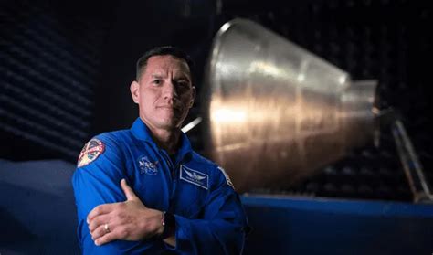 Nayib Bukele conversó con astronauta salvadoreño Frank Rubio que lleva