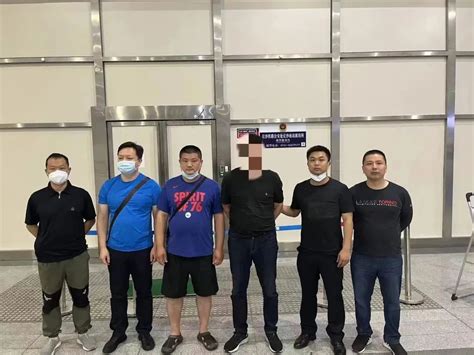 荆早报来了！全国表彰！荆州1人榜上有名！湖北多个文旅馆所调整开放时间或关闭〔831〕澎湃号·政务澎湃新闻 The Paper