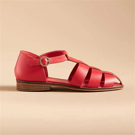 12 Best Red Sandals For Women 2024
