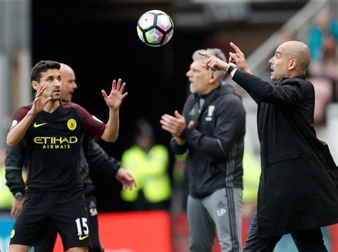 Pep Guardiola Hối Hận Khi Loại Bỏ Một Cầu Thủ Man City
