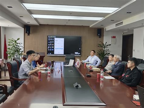 文学院青年教师·博士后学术半月谈第七次活动成功举办 上海大学文学院