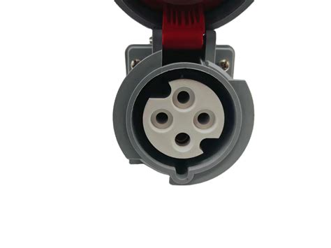 Ip67 Cee Iec Industrial Plug And Socket 4pin 32amp Waterproof High Quality Rohs 380 415v 3p E 3