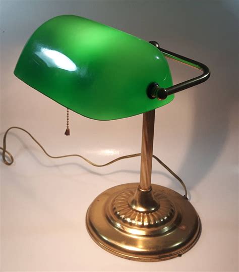 Vintage Style Curved Green Glass On Brass Bankers Desk Lamp 14 Tall