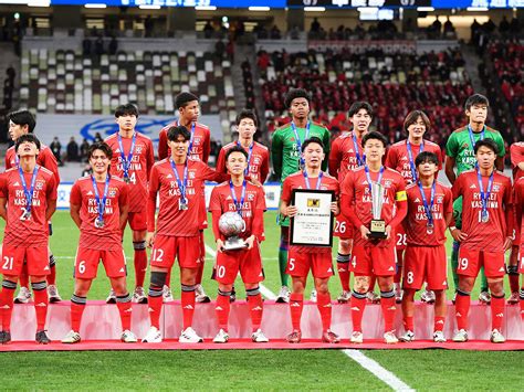 高校サッカー選手権「pk戦で涙」流経大柏が示した高い人間性 悔しさはあっても後悔はない
