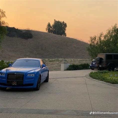 Qasim Abdullah Thumbnail Designer Freelance Linkedin