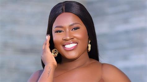 Fella Makafui In Bathing Suit Is Obsessed — Celebwell