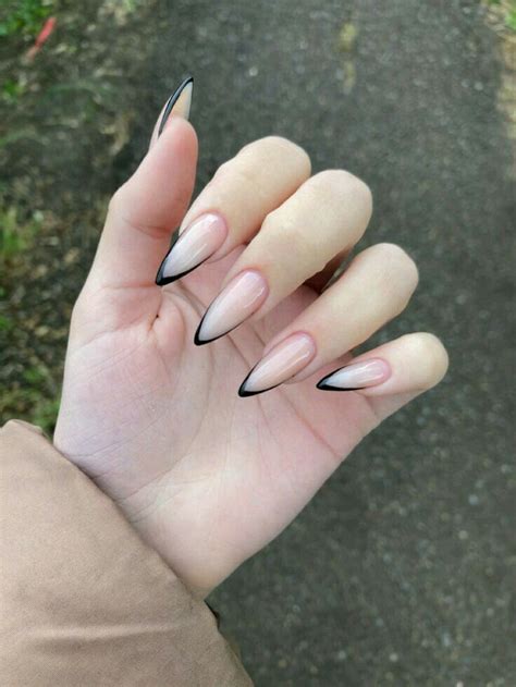 How To Strengthen Nails 6 Dermatologist Tips To Keep Your Nails Healthy