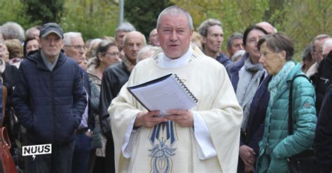 Eh Johan Van Den Eeckhout In Sint Lievens Houtem En Herzele Vervangen
