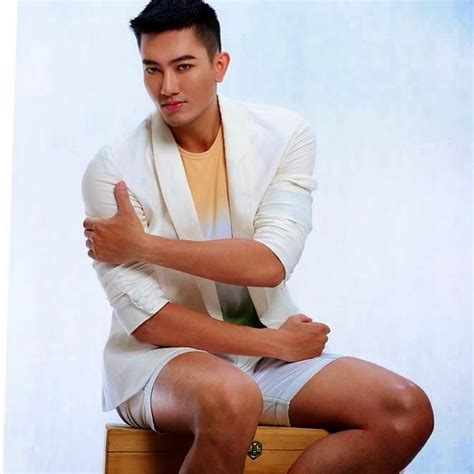Man Central Le Trung Cuong In Fashion