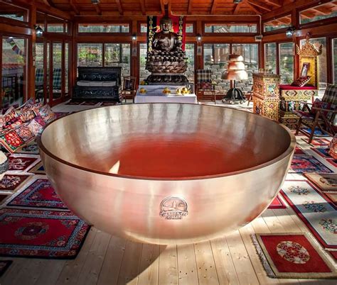 World Largest Singing Bowl