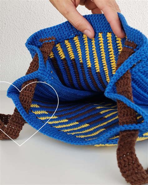 Mochila de crochê A arte do Fio conduzido fio BELLA ARTE