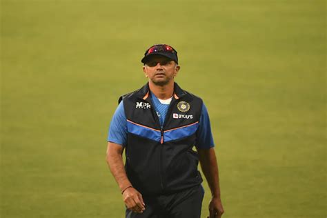 Head Coach Rahul Dravid Tests Covid Negative Joins Team India Ahead Of