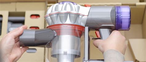 Getting Started Dyson V8 Focus Clean™ Vacuum Cleaner