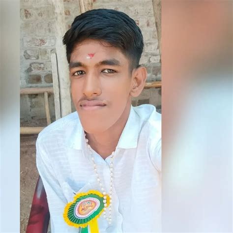 யோகன் Yohan Yohan • Threads Say More