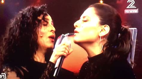 Ran Boker רן בוקר On Twitter לגזור ולשמור כשריטה ומירי מסיקה התנשקו בשידור חי