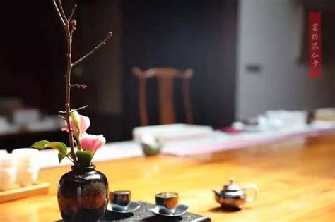 读书与茶图片看书品茶图片读书饮茶图片大山谷图库