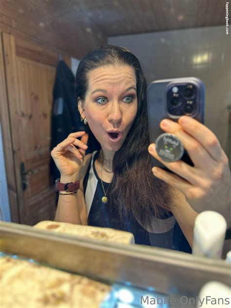 Mabelle Nude Onlyfans Leaks The Fappening Photo 6079819