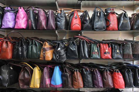 Leather Bags Made In Dharavi Mumbai Chuzai Living