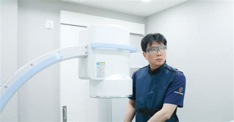 척추관협착증과 허리디스크 조기 발견 시 비수술치료로 호전될 수 있어