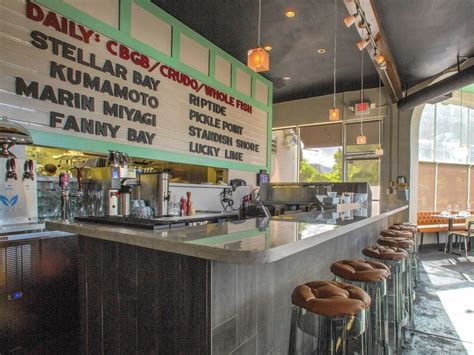 Mignonette Seafood Restaurant In Miami Fl The Vendry