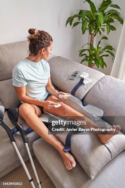 Bruises On Knee Photos And Premium High Res Pictures Getty Images