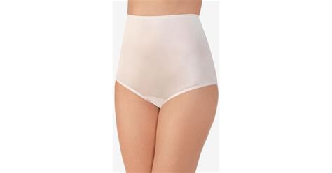 Vanity Fair Perfectly Yours Ravissant Nylon Full Brief Underwear 15712