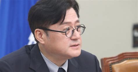 민주 새 원내대표 5월 3일에 뽑는다후보군 난립