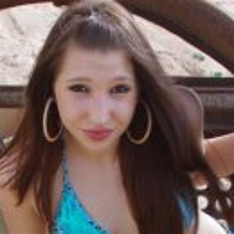 Stream Elena Zisler Music Listen To Songs Albums Playlists For Free