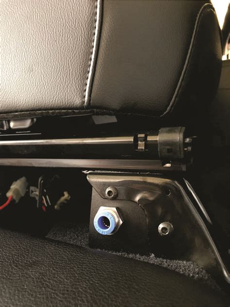 Onboard Air Installed Under Passenger Seat Jeep Wrangler Forums Jl