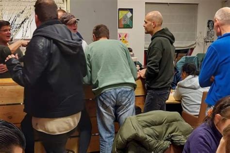 De Soos Een Schot In De Roos Werken Bij Raamwerk