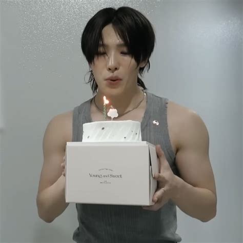 Pin di i su svt ˊ