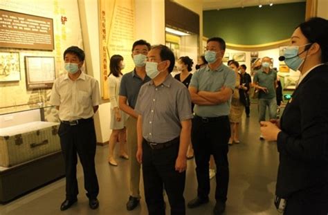 国家中医药博物馆馆长杨荣臣一行到访中国华侨历史博物馆 中国华侨历史博物馆