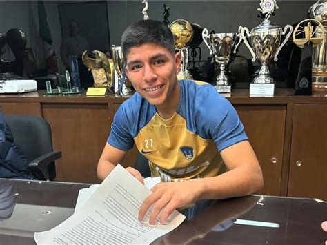 Piero Quispe Dejó Profundo Mensaje De Despedida A Universitario Este