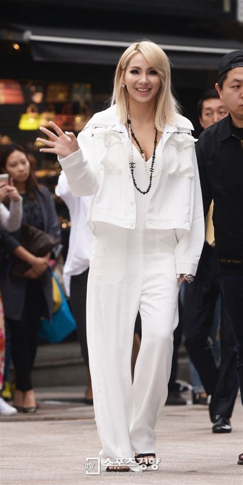 [스포츠경향 포토]명동에 등장한 투애니원 씨엘