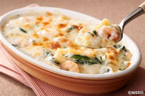 レシピえびとほうれん草のグラタンむきえびほうれん草たまねぎのうま味と甘みが口の中で溶け合うあつあつグラタン市販用グラタンミックスで