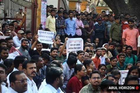 Mpsc Aspirants Stage Protest Demand Delay In Implementation Of New