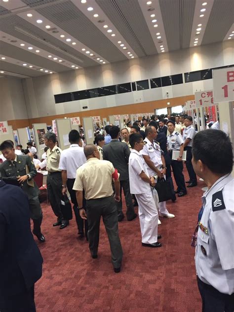 自衛隊任期制隊員合同企業説明会へ 株大隅工業 ー 那珂川市・福岡市近郊の鉄筋・圧接工事なら大隅工業