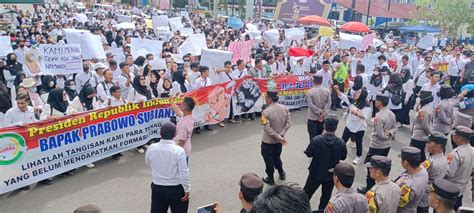 Id Honorer Pemprov Bengkulu Akui Dirumahkan