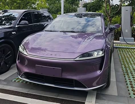 智界r7实车曝光 将于9月上市 Ev视界