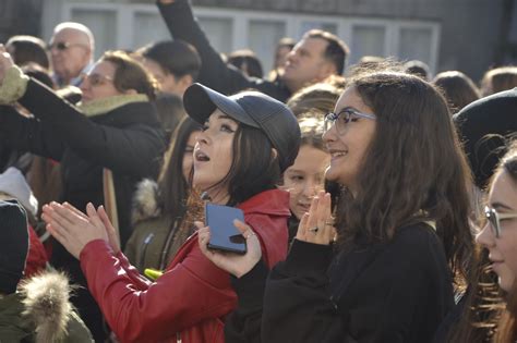 Ce se întâmplă când elevii prind curaj Exemplul Colegiului Național