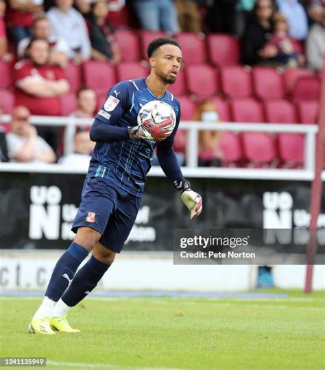 244 Joe Wollacott Photos And High Res Pictures Getty Images