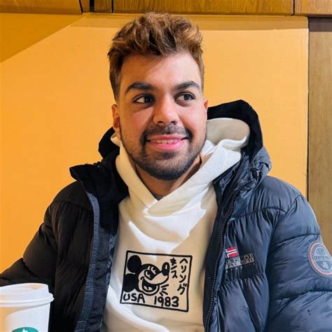 Mevan Mevan Sam Snapchat Stories Spotlight And Lenses