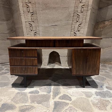 1950s Italian Executive Desk Style Vittorio Dassi Italy For Sale At