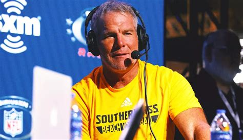 Retired Nfl Quarterback Brett Favre Says He Has Parkinsons Disease