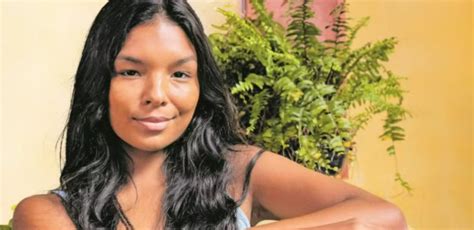 Mell Muzzillo Idade Conheça A Atriz Que Faz Ritinha Em Renascer