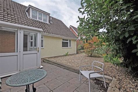 Detached House St Johns Crescent Rogerstone Np10 3 Bedroom Detached