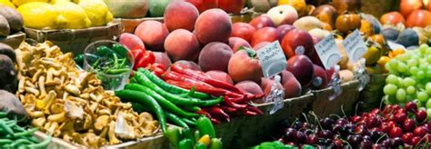 Food In The Nude Project Helps New Zealand Supermarket Reduce Plastic Use