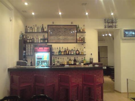 კაფე და ბარი ალკოჰოლ ბარი თბილისშიrelax Ge ზე