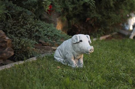 ᐉ Садова фігура статуетка Порося з цементу ручна робота 26 см 625302 • Краща ціна в Києві