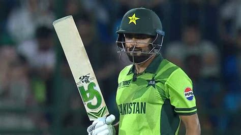 Not Your Job To Reply Ex Pakistan Star Slams Babar Azams Father